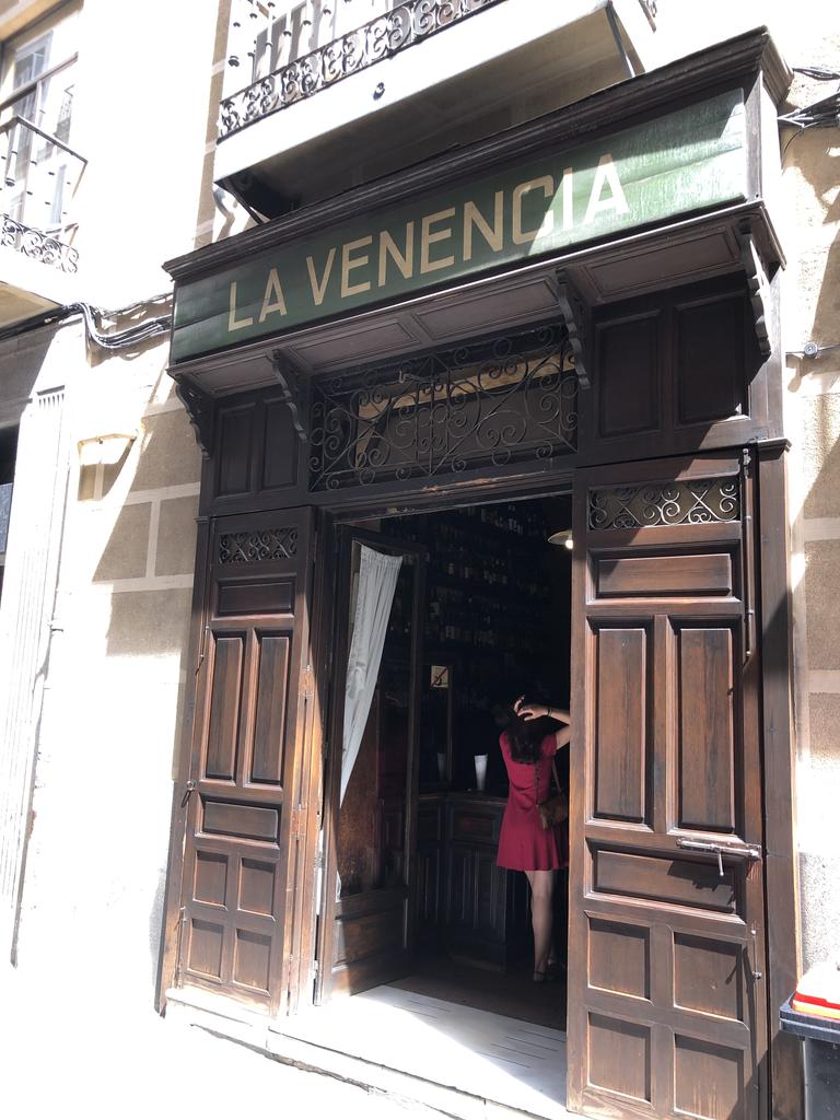 venencia | Trip Insiders